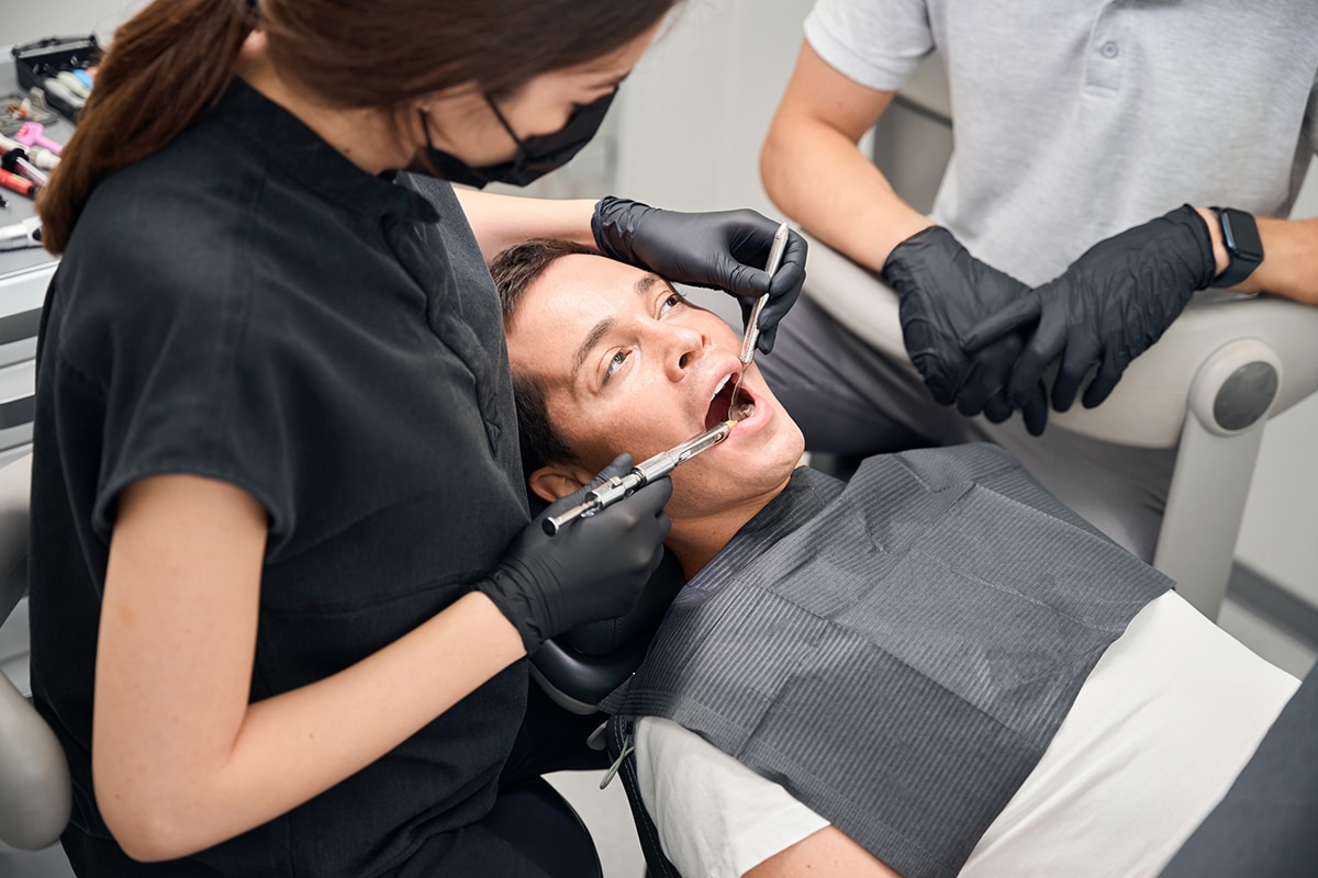 Oral Sedation vs. IV Sedation: Choosing the Best Option for Your Dental ...